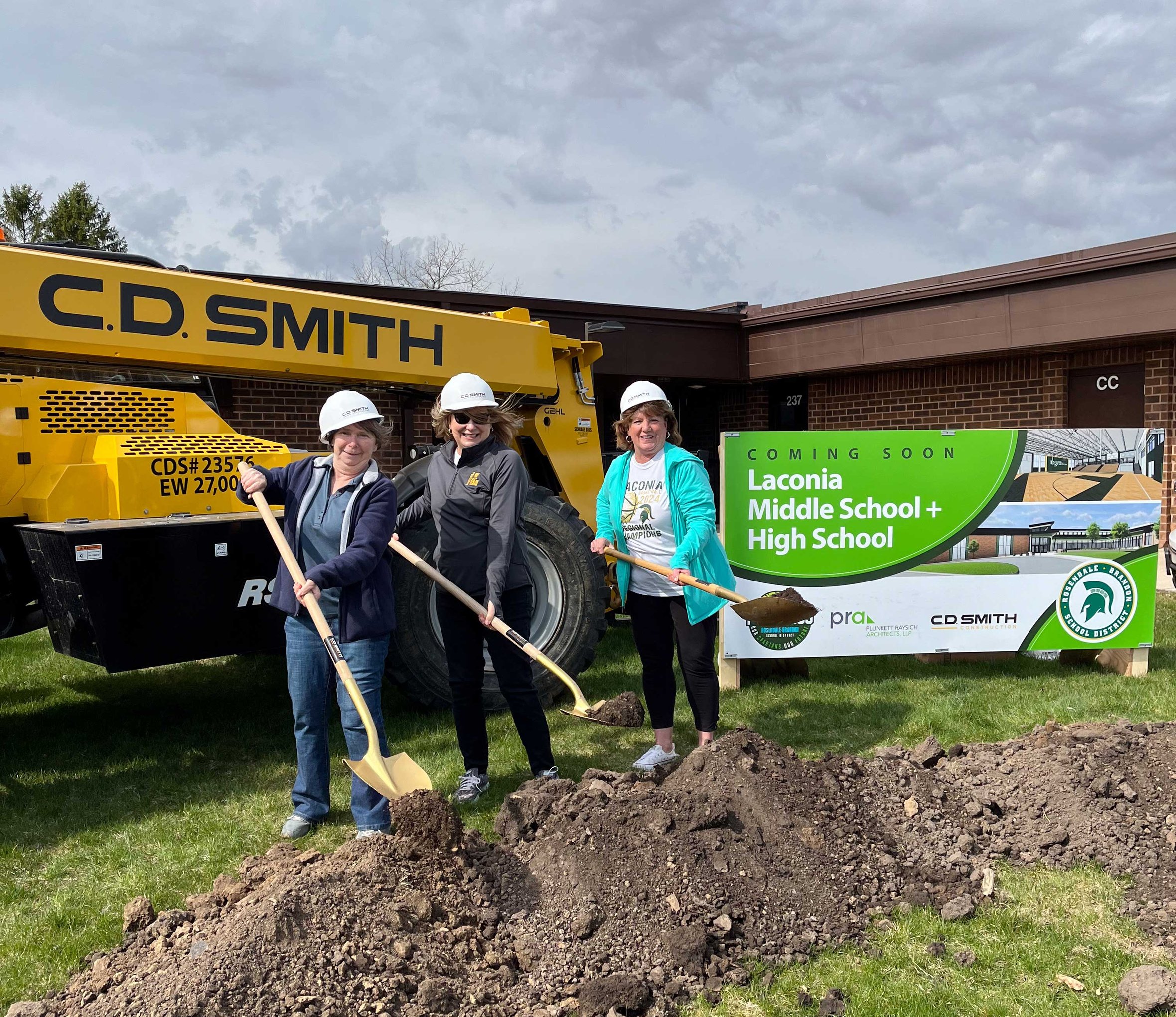 Rosendale-Brandon School District Hosts Groundbreaking at Laconia ...