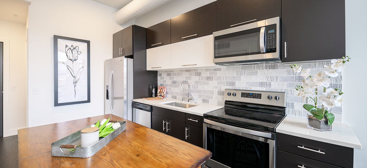 550 Ultra Lofts Luxury Apartments Urban Housing Construction Project