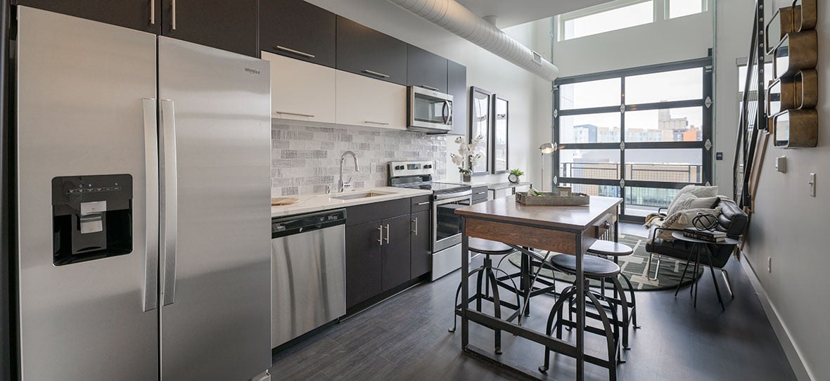550 Ultra Lofts Luxury Apartments Urban Housing Construction Project