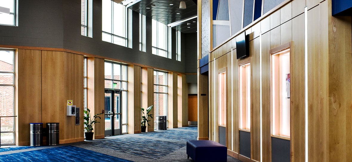 HIGH-PERFORMANCE SCHOOL BUILDING: integrated design construction teams