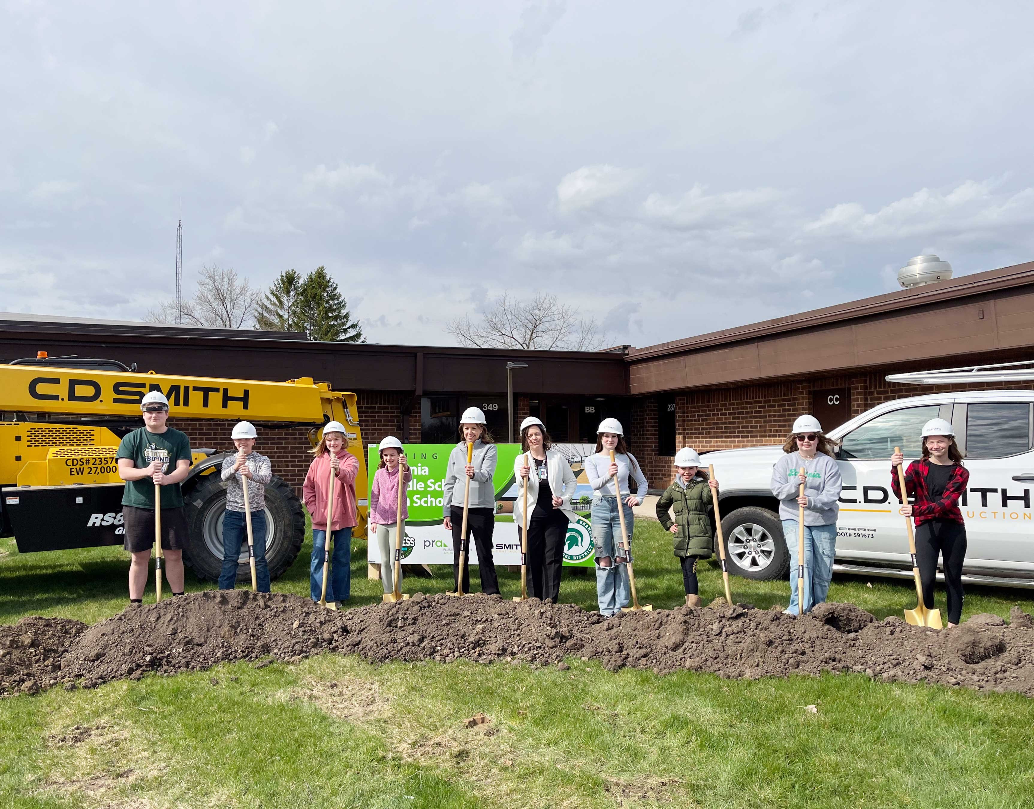Rosendale-Brandon School District Hosts Groundbreaking at Laconia ...