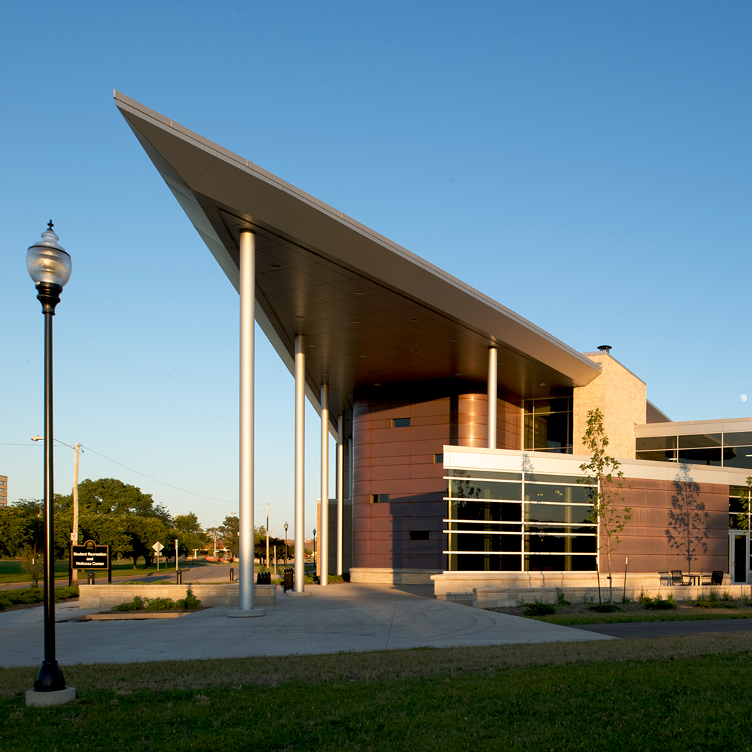 UW-Oshkosh Student Recreation & Wellness Center