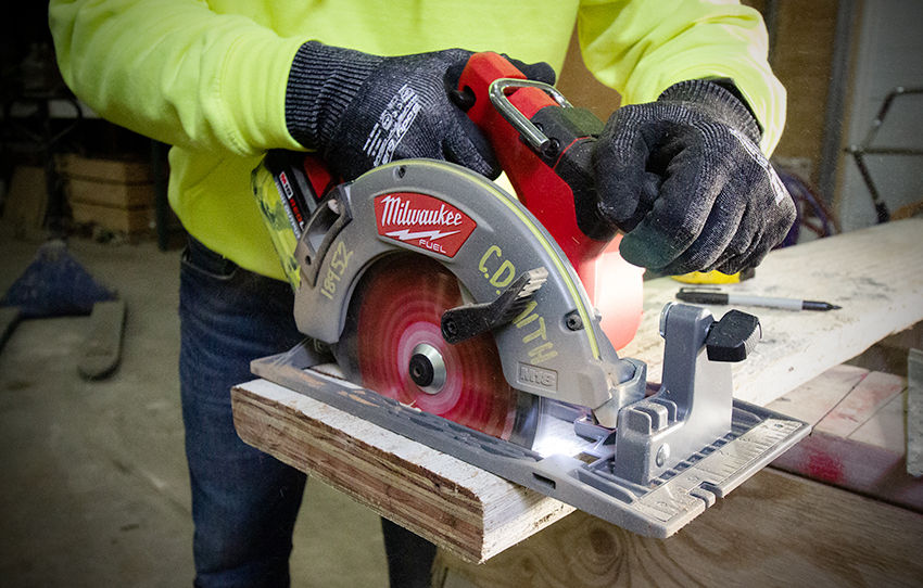 Saw Safety Tips | Think Safe. Work Safe. Construction Safety Program